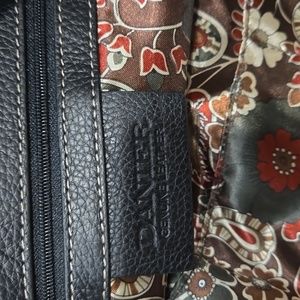 Danier | Bags | Danier Leather Purse | Poshmark